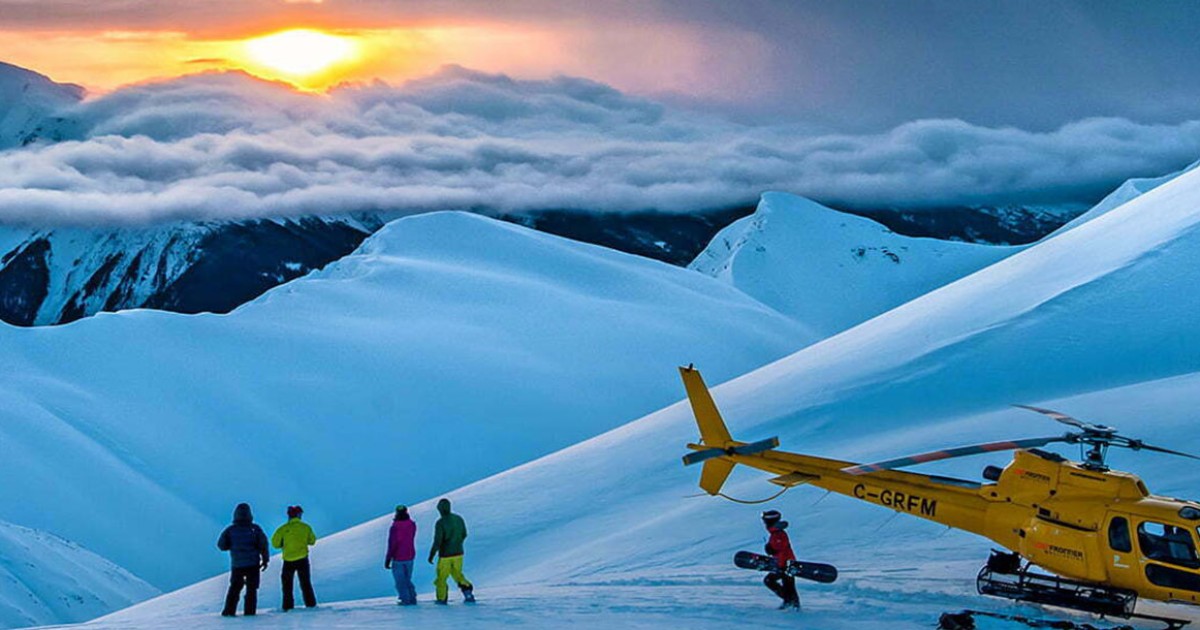 WORKING HOLIDAY LAST FRONTIER HELISKIING CANADA